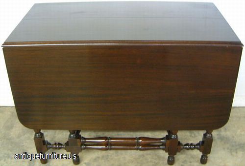 Antique Mahogany Gate Leg Table at AntiqueFurniture.US